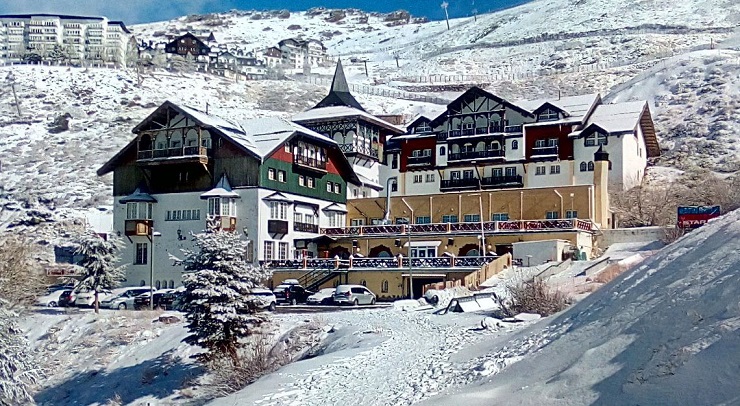 Los hermanos Shamoon: compran hotel en Sierra Nevada (Granada)